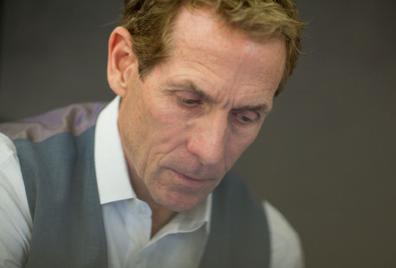 Skip Bayless Accused of offering fox sports hairdresser money