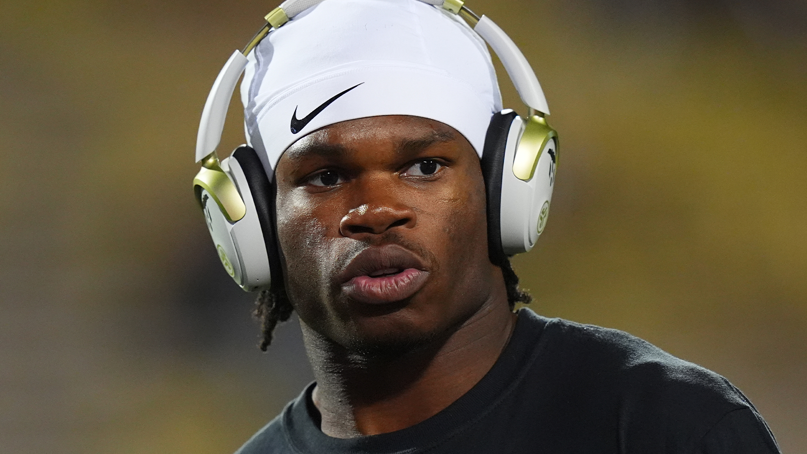 Travis Kelce Launches Helmet In Rage With Taylor Swift Watching