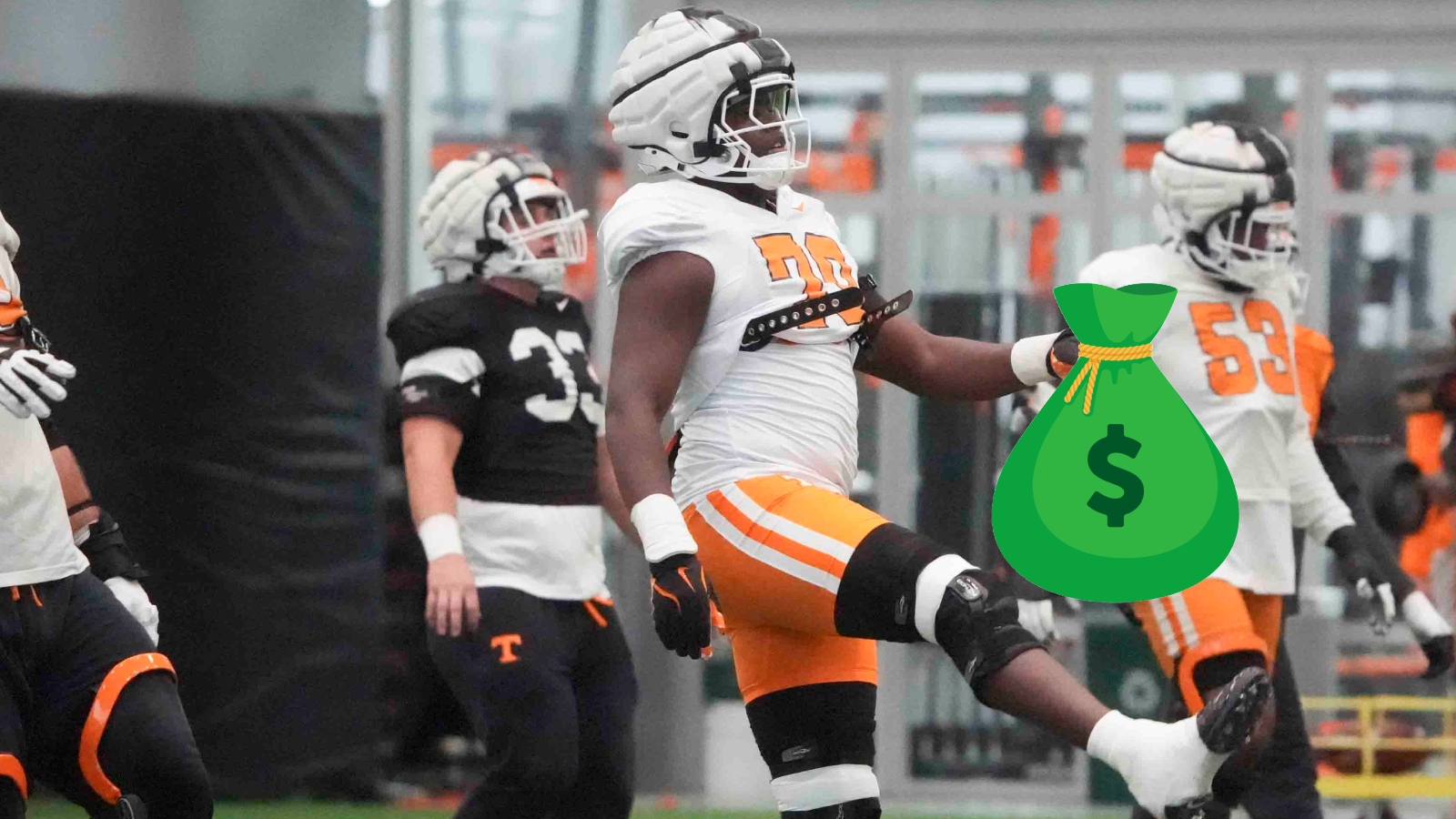 Michigan's $12M QB Not Priciest College Football Recruit