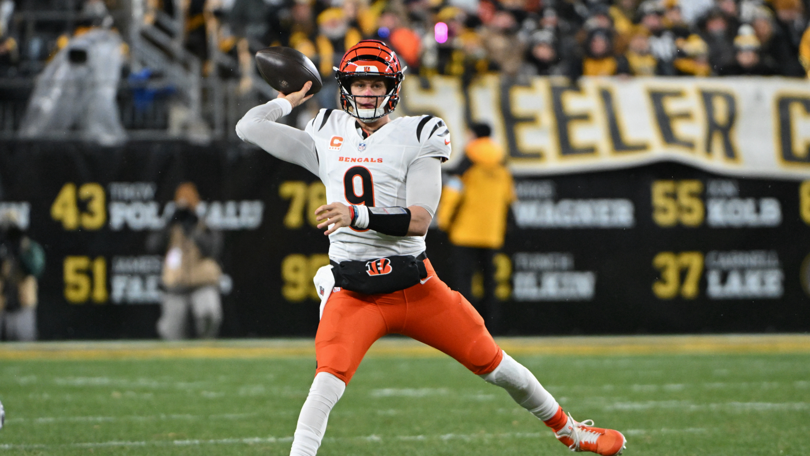 Mike Lafleur Sticking With DC Joe Berry After Struggles