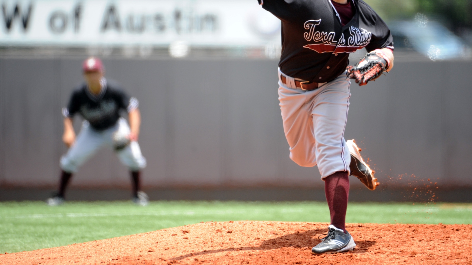 Alex Valentin Taunts Aggies After Texas State Baseball's Upset