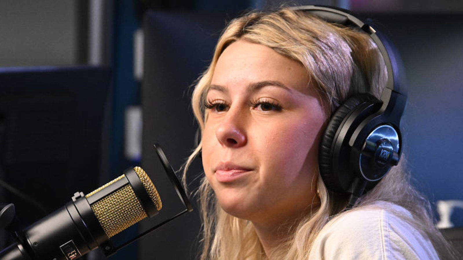 Hawk Tuah Girl Cries On First Podcast Since Crypto Scam (Video)