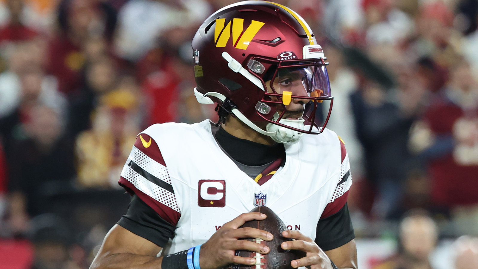 Top 10 NFL QB Rankings For 2025 According To Insiders