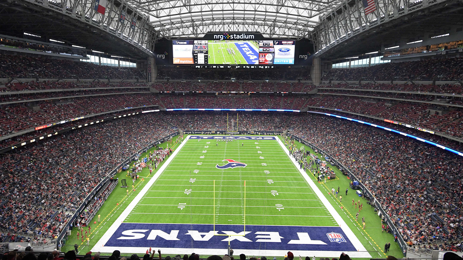 The 12 Biggest Stadiums In The NFL