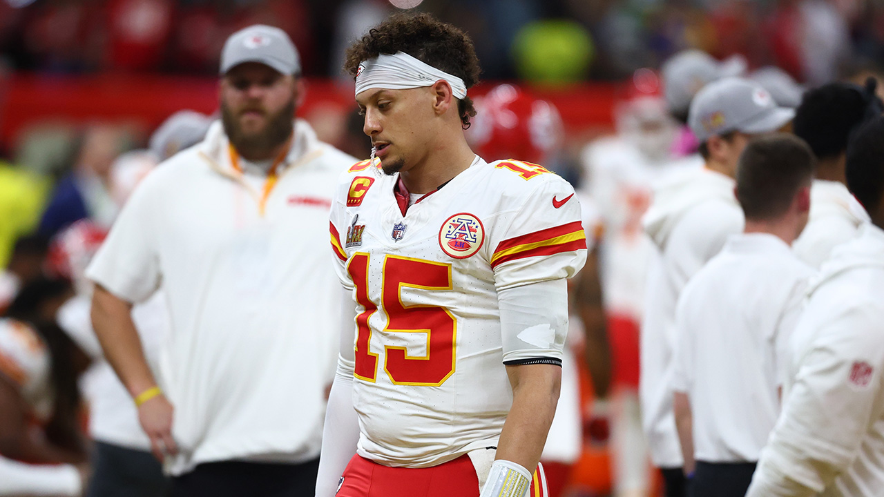 Patrick Mahomes' Handshake Snub Is Still Awkward In New Video