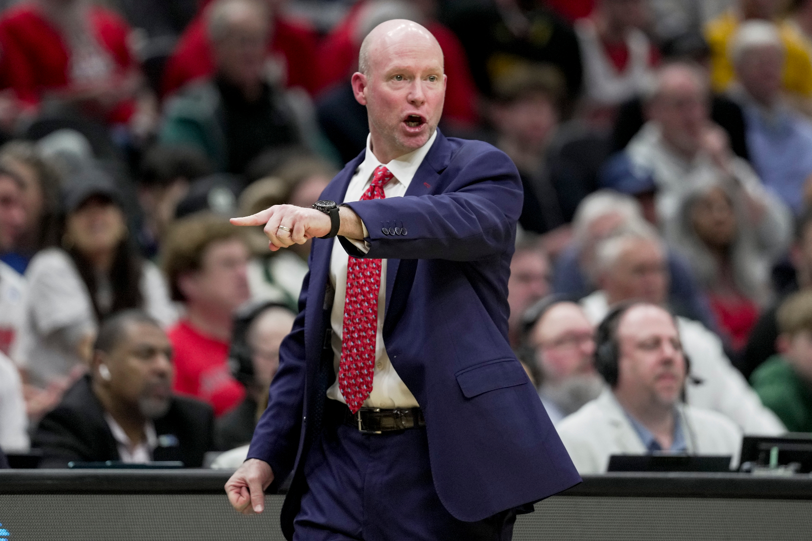 Maryland Fans Run Full Gambit Of Emotions On HC Kevin Willard