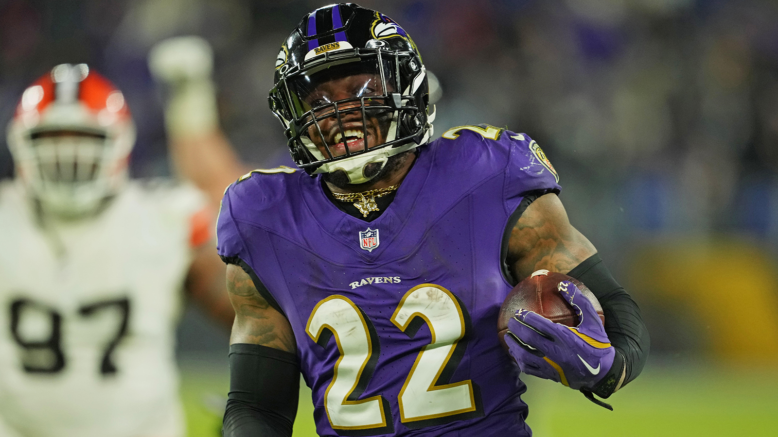 The 16 Most Jacked Players In NFL History