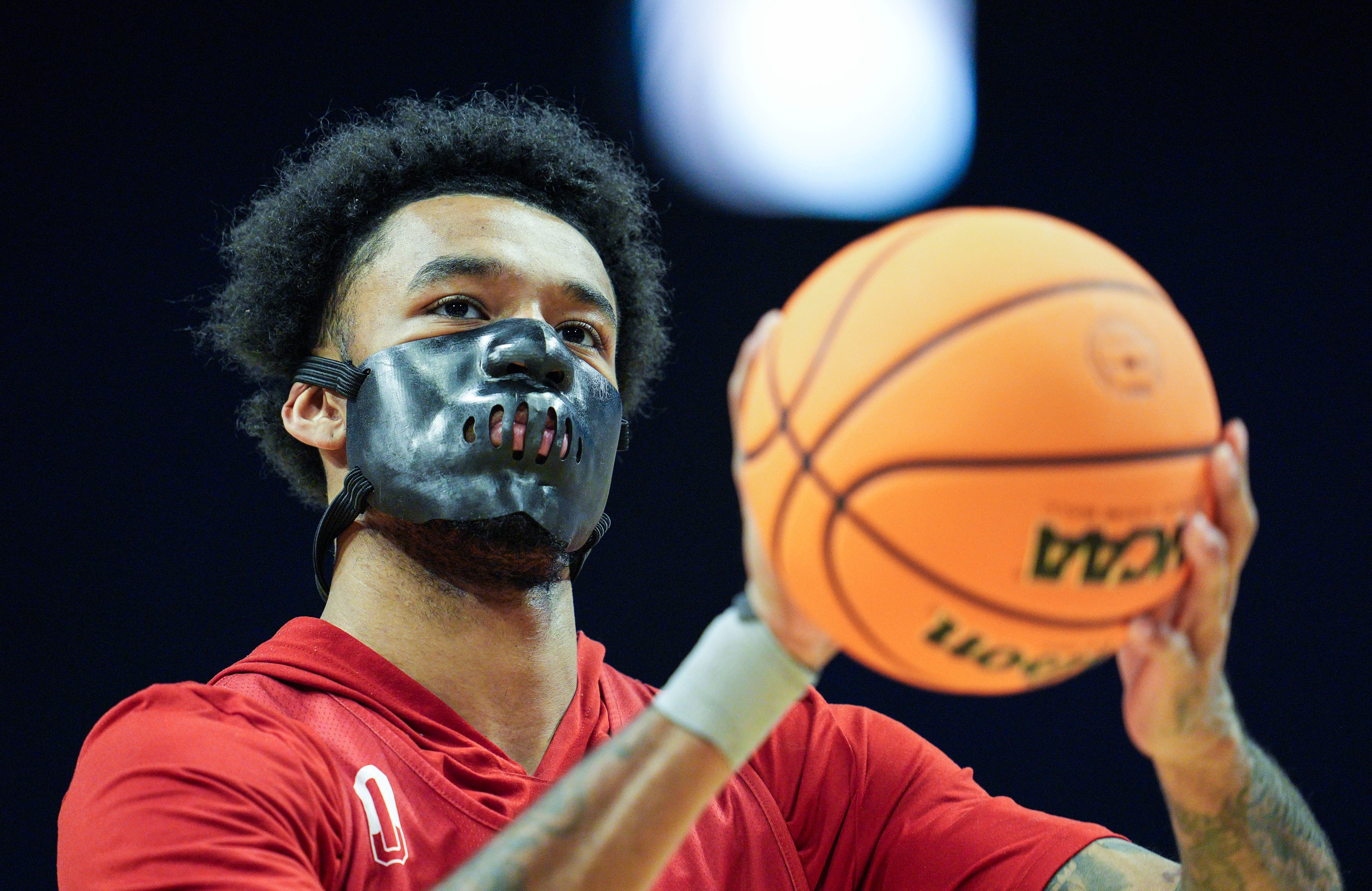 Louisville Basketball Star Wears Scary Mask Designed By Students