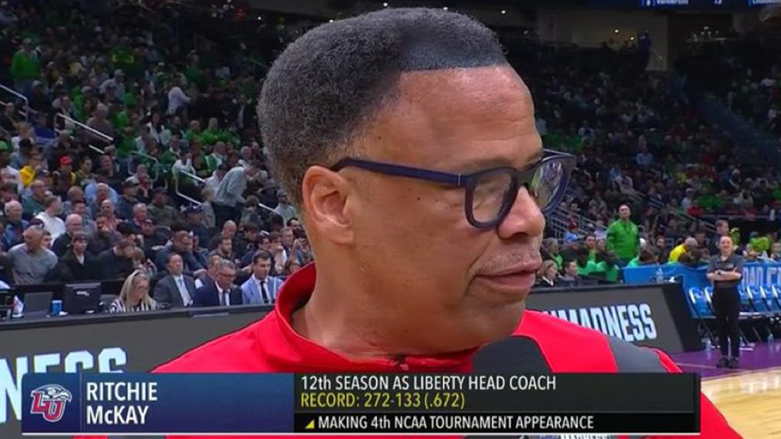 Liberty Basketball Coach's Daughter Responds To Hairline Mockery