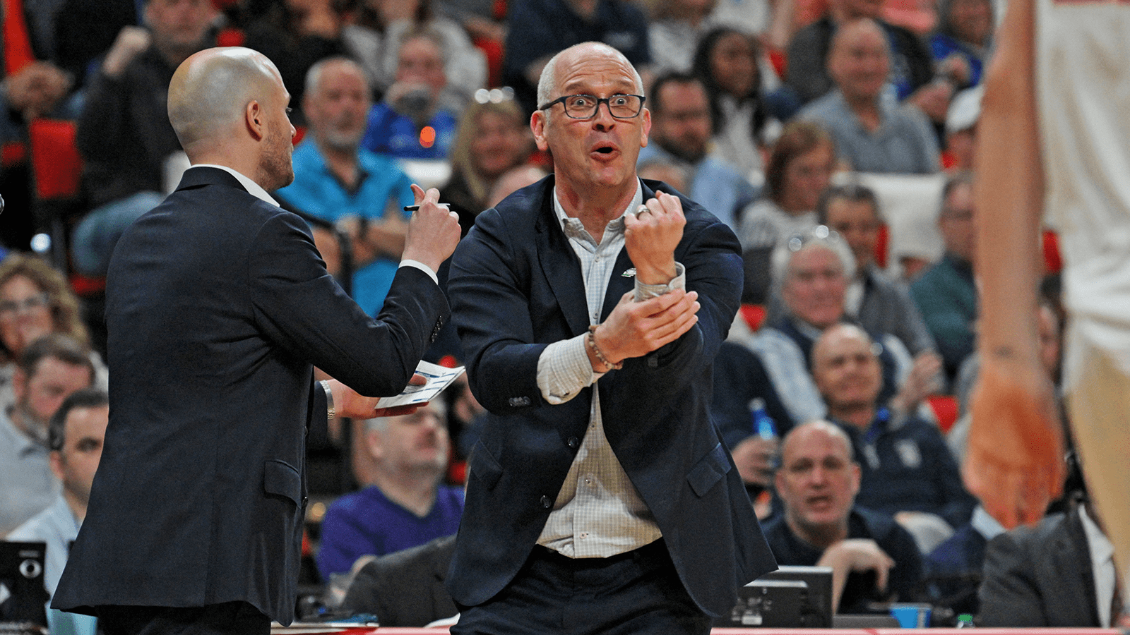 UConn Threatened To 'Ruin Reporter's Life' Over Dan Hurley Video