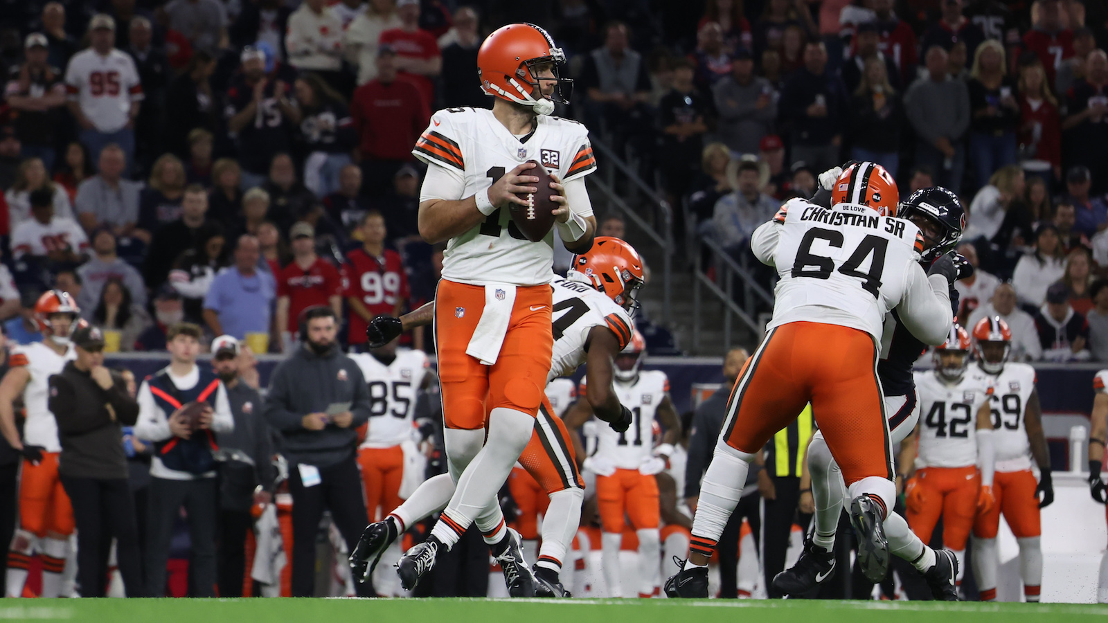 Cleveland Browns Re-Sign QB Joe Flacco To One-Year Deal