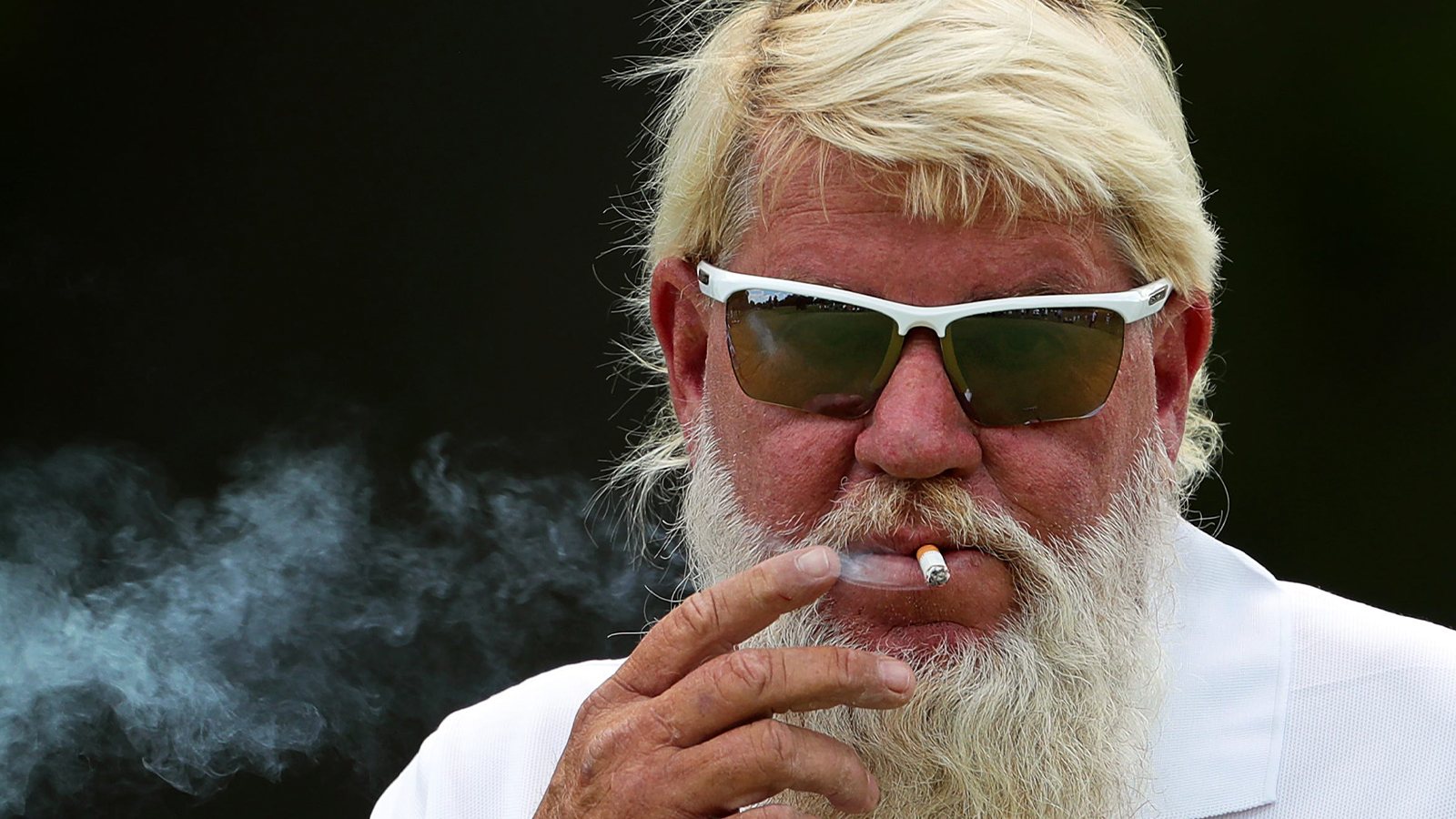 John Daly Makes A Ton of Money Selling Merch At Augusta Hooters