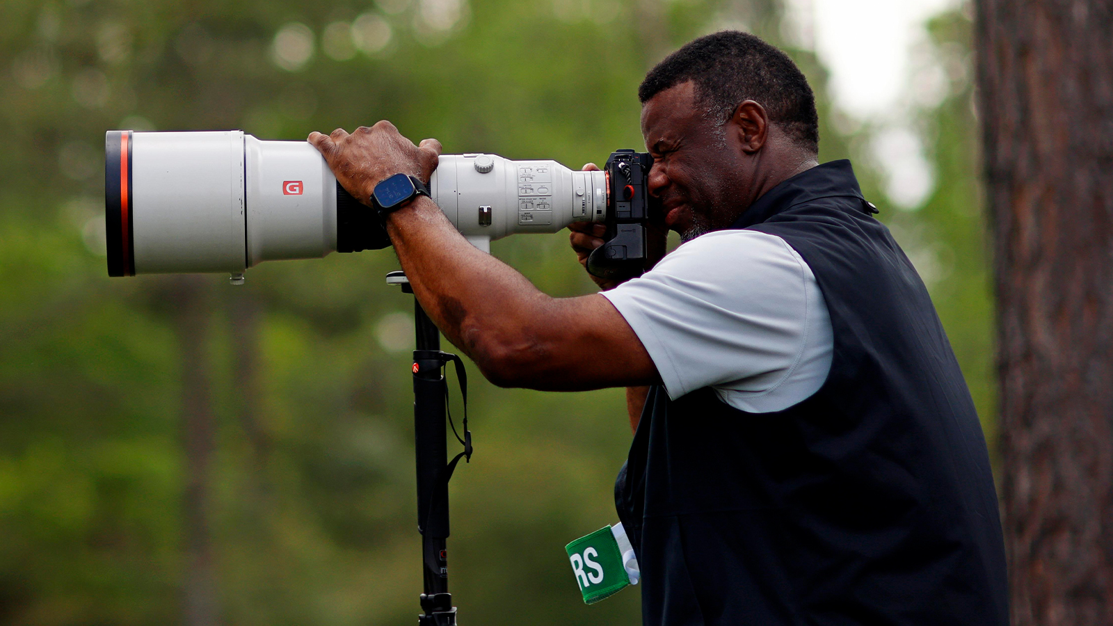Ken Griffey Jr. Snapped Iconic Pic Of Rory McIlroy's Masters Win