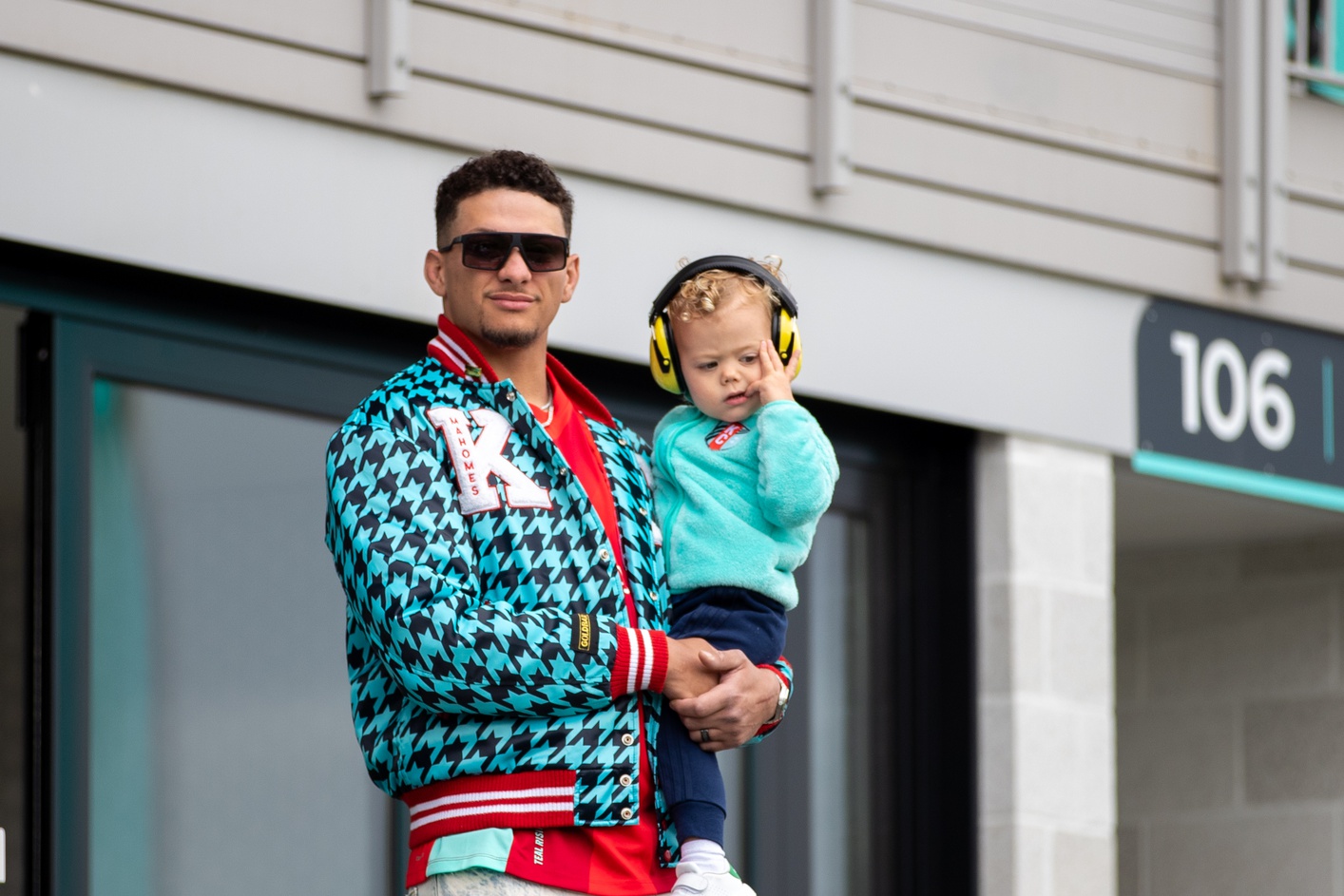 Dylan Raiola Finally Differentiated His Look From Patrick Mahomes