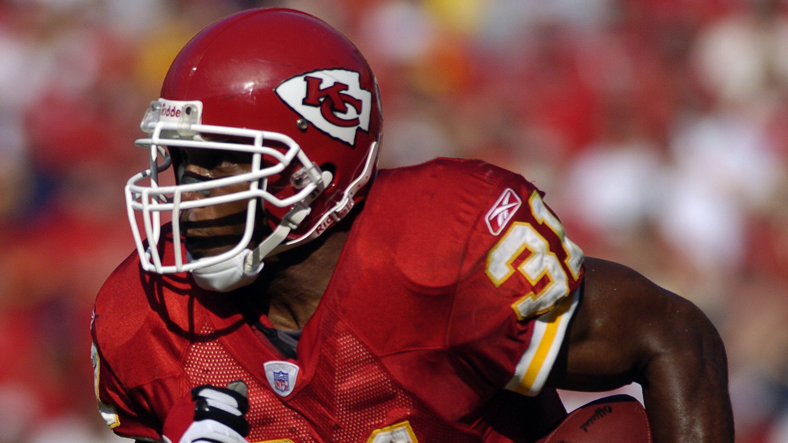 The 10 Best Undrafted Players In NFL History