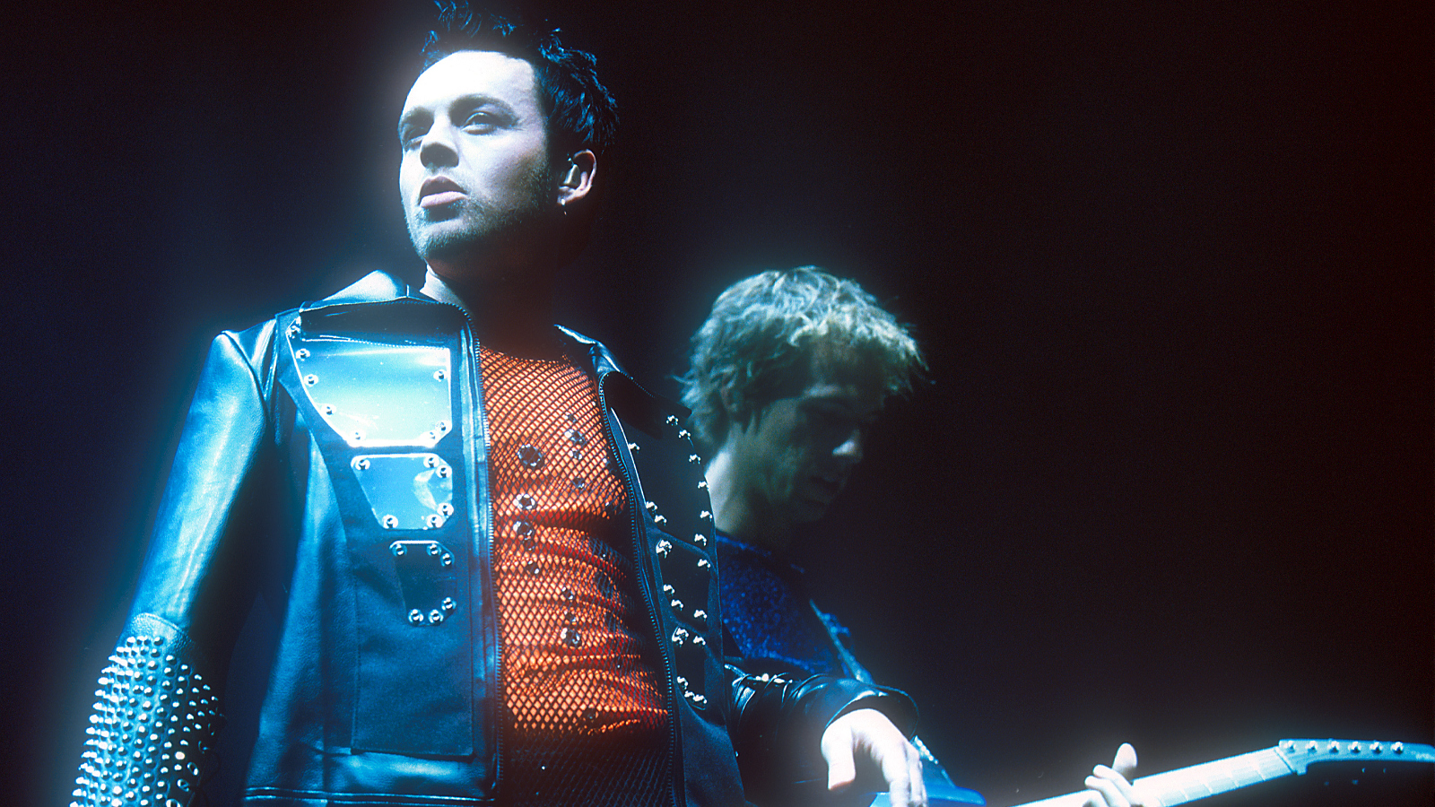 Savage Garden Singer Reveals How Gnarly Fall Shattered 9 Teeth