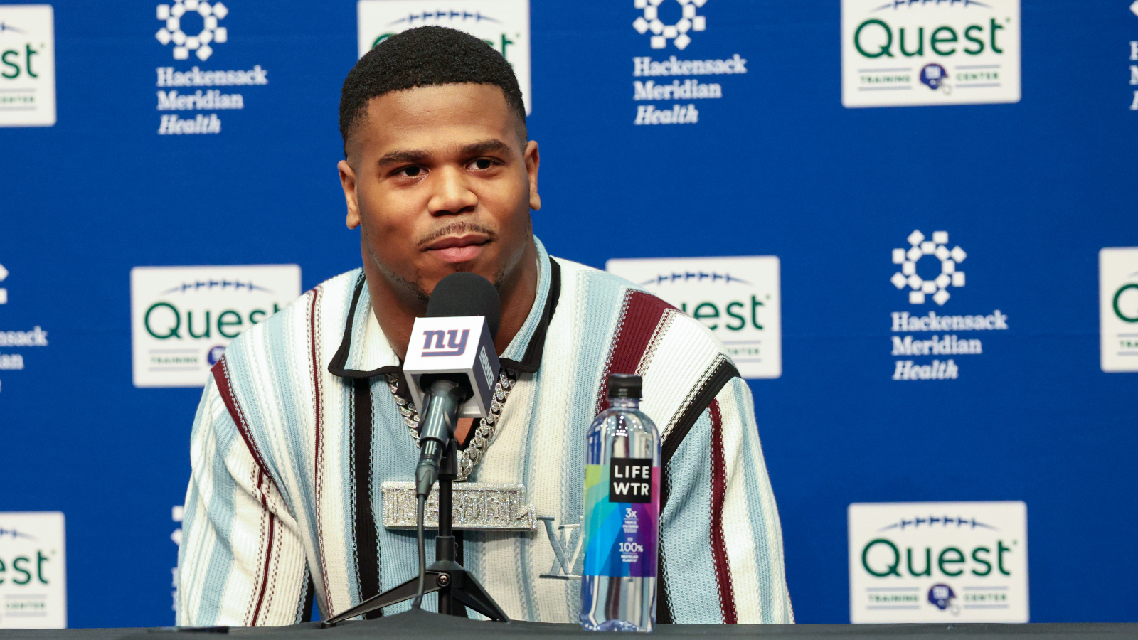 Abdul Carter Takes From Both Lawrence Taylor And Phil Simms