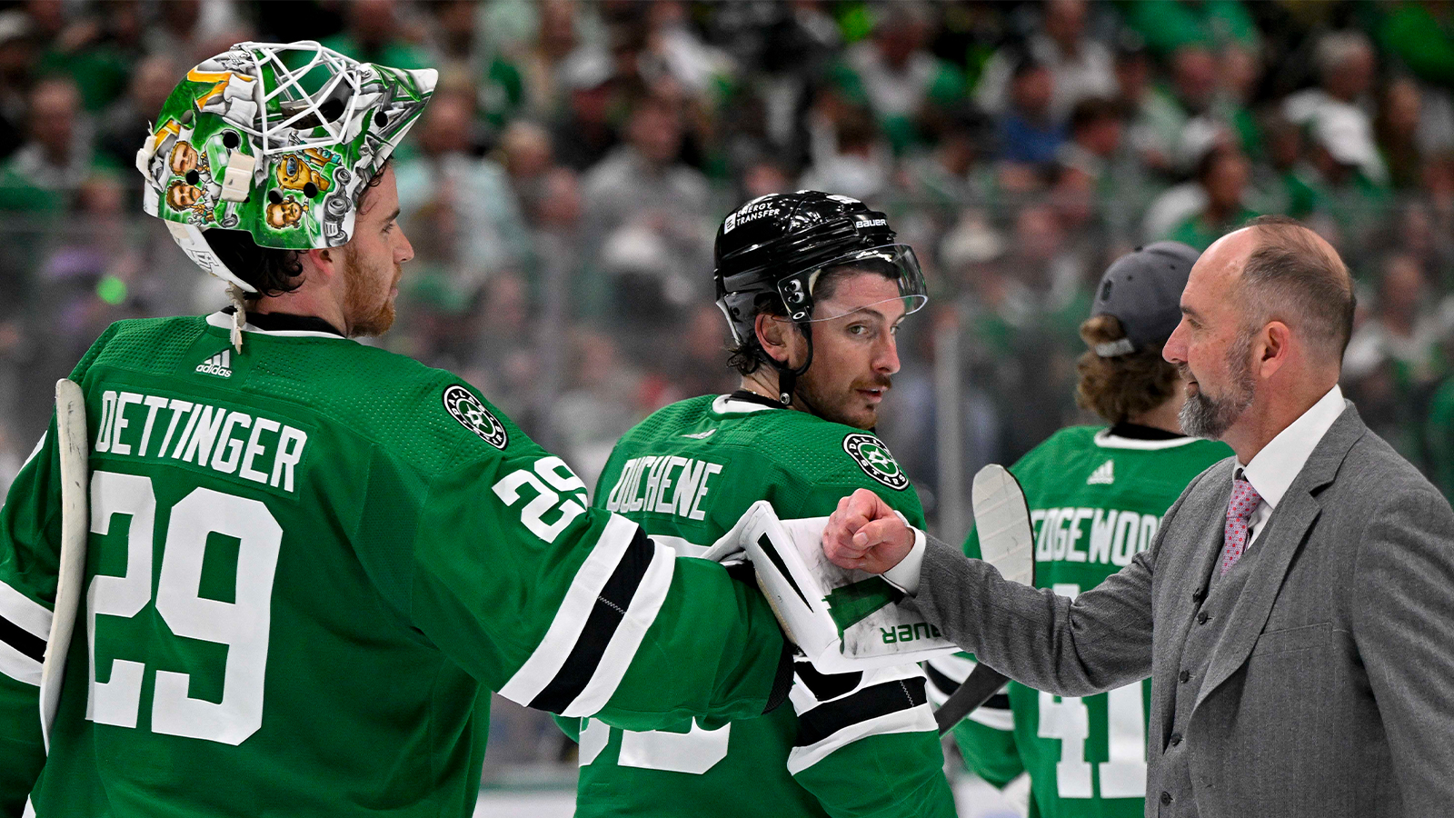 Stars Coach Throws Goalie Under Bus After Playoff Elimination