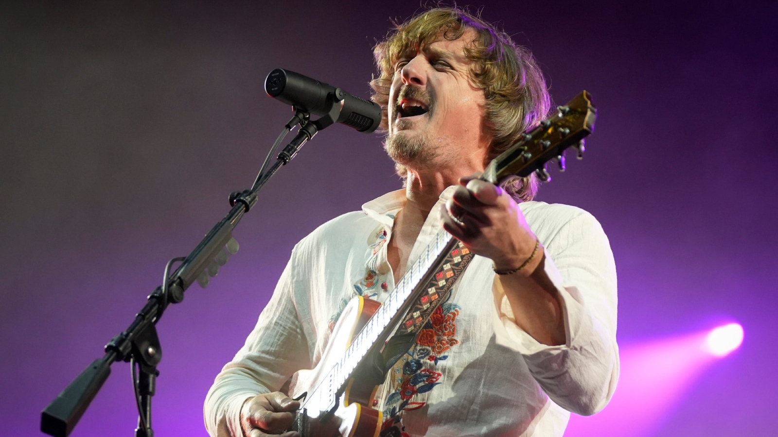 Sturgill Simpson Crushes 'Purple Rain' Cover In Charlotte Return