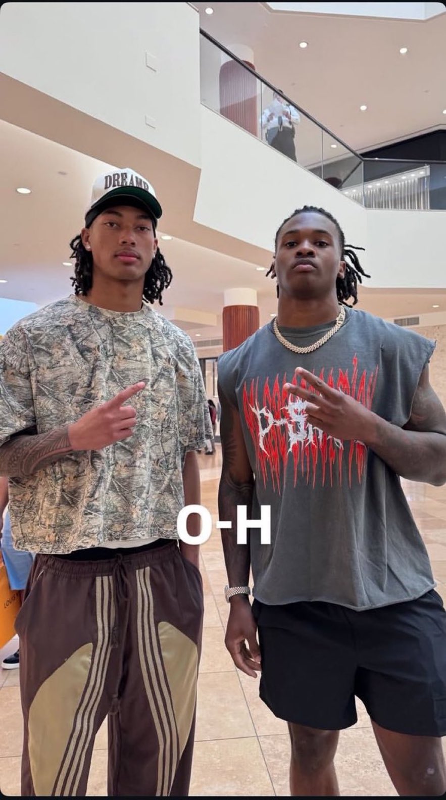 Chris Henry Jr Dwarfs Ohio State Teammates As Giant H.S. Senior