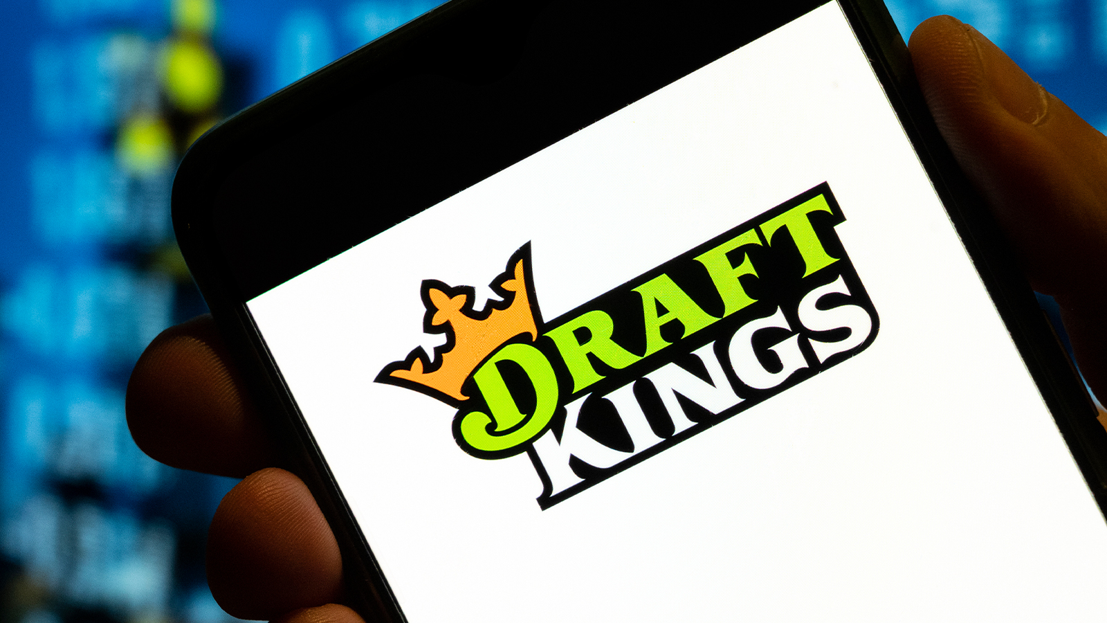 Iowa Man Sues DraftKings For Over $14 Million Over Golf Bets
