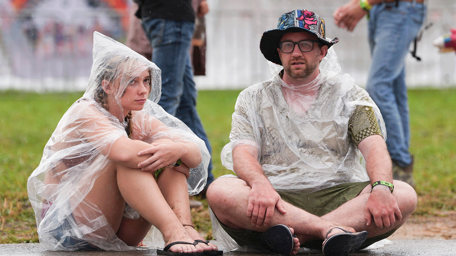 Bonnaroo Flooding Leaves Festivalgoers Completely Stuck In Mud