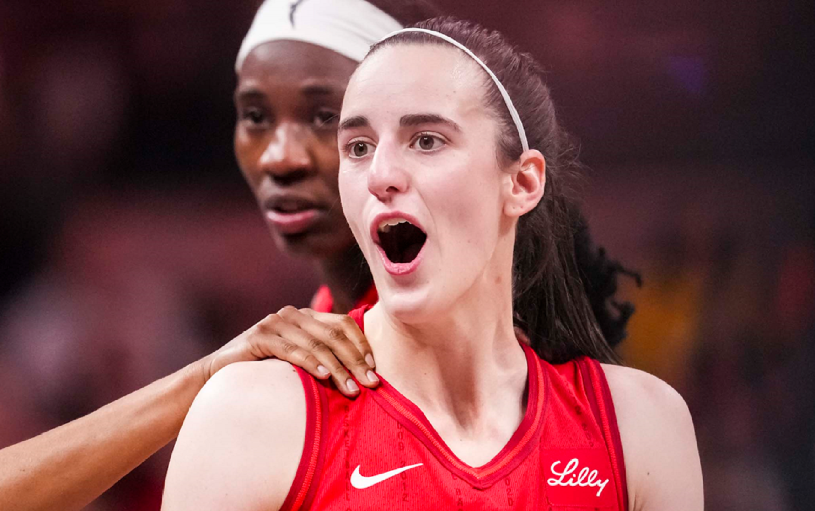 Caitlin Clark Hits Three Three-Pointers In 45 Seconds