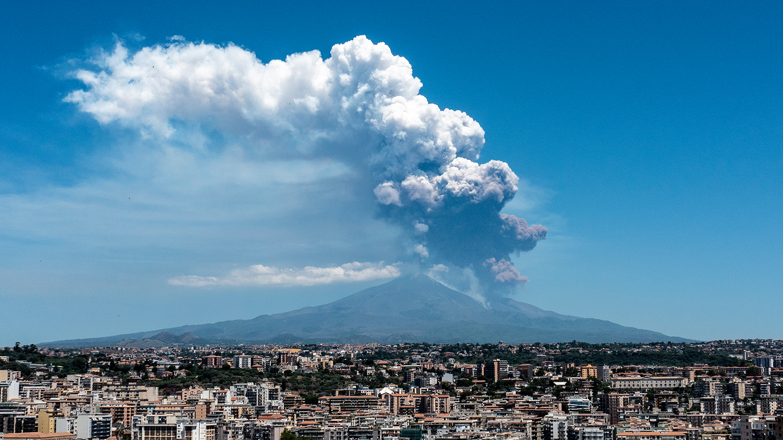 Video Shows Tourist On Mount Etna Fleeing After Eruption