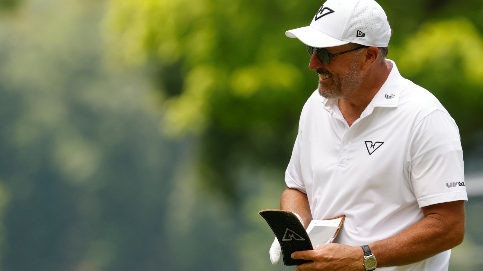 Phil Mickelson Sinks Unreal Shot By Hitting Ball Over His Head