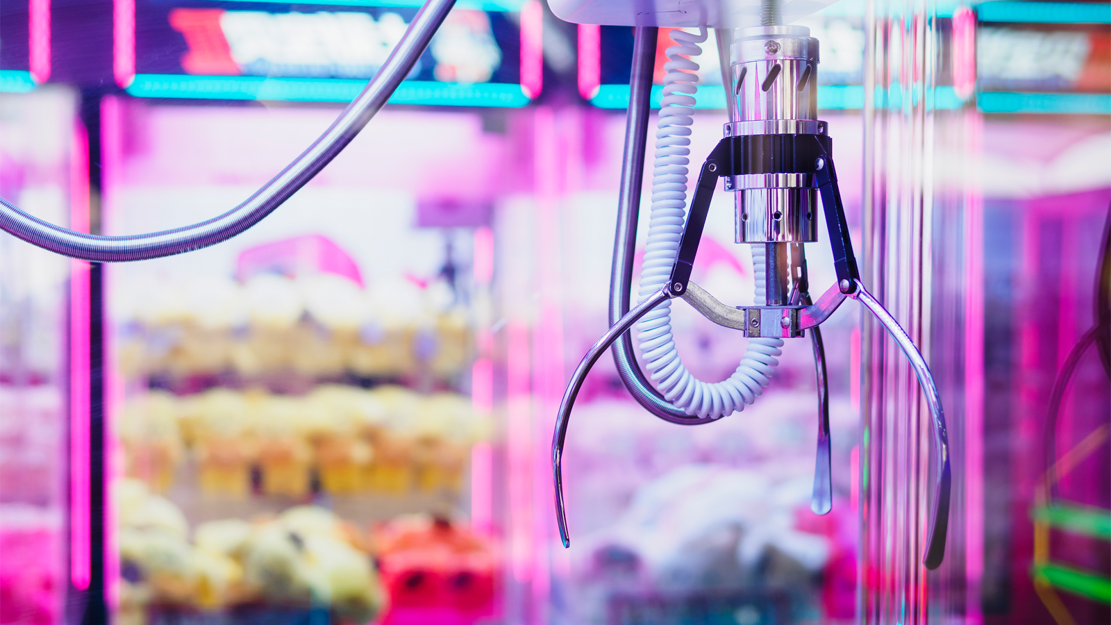 Another Kid Got Stuck In A Claw Machine; Police, EMS Respond