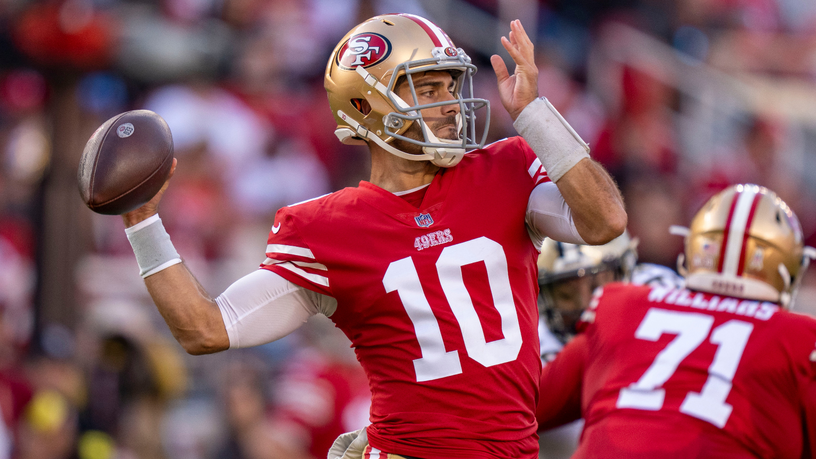 10 NFL Quarterbacks With The Best Win Percentage Of All Time