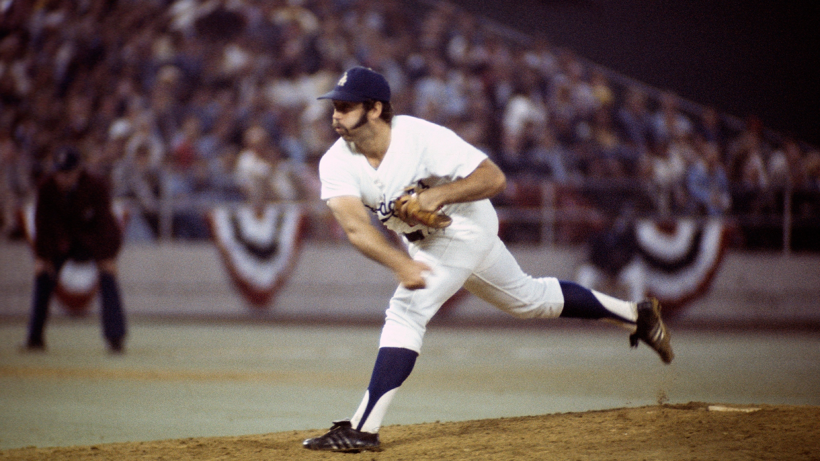 9 Cy Young Winners With The Worst Records