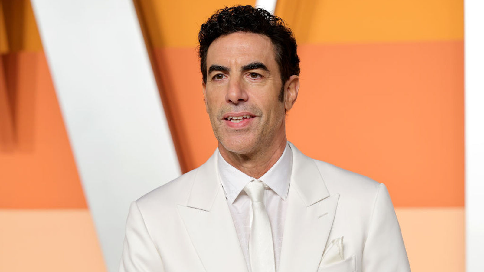 Sacha Baron Cohen Unveils New Ripped Physique, Becomes Latest Actor To ...