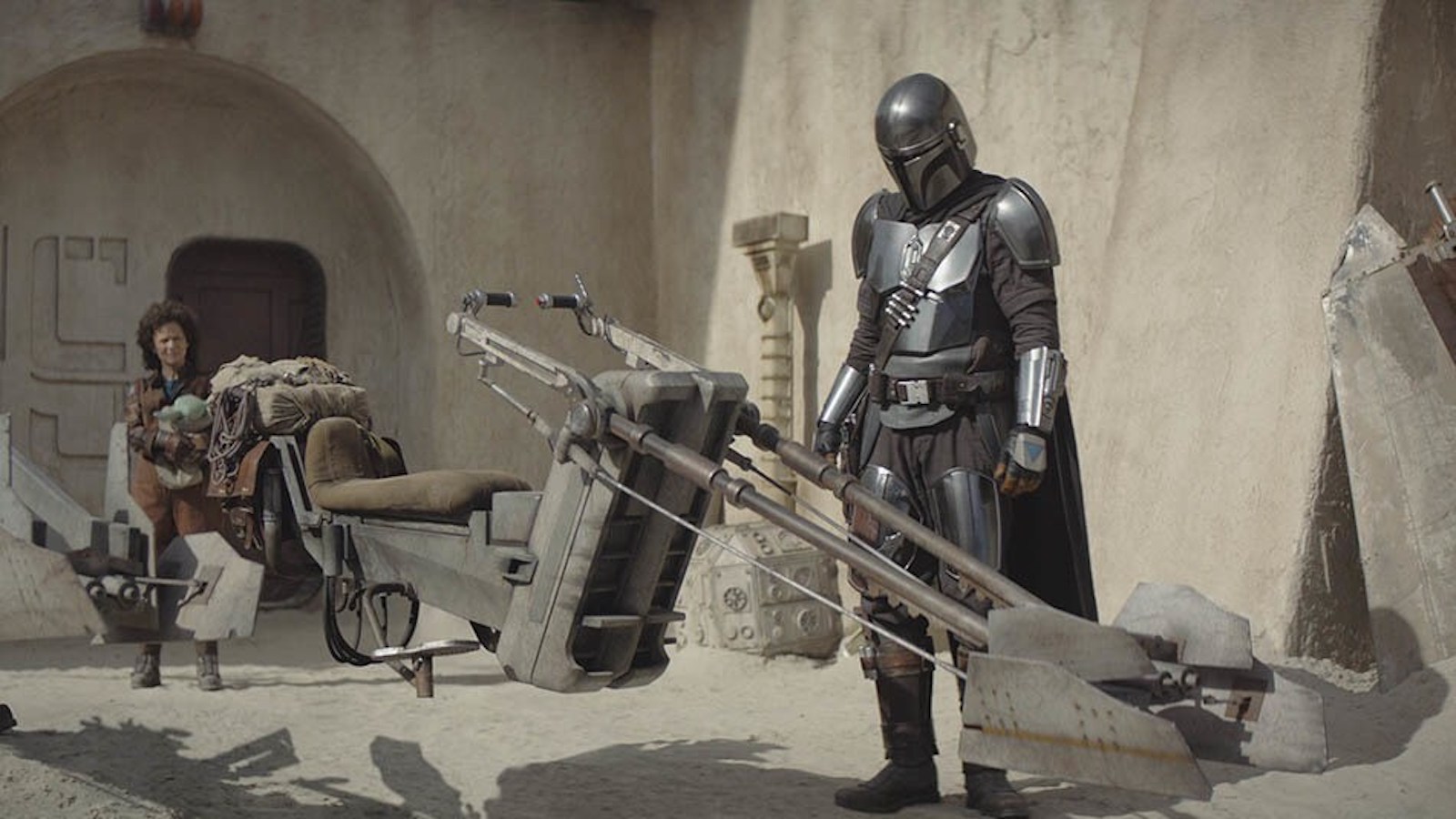 Company Unveils Real-Life Speeder Bike From 'Star Wars' - Videos