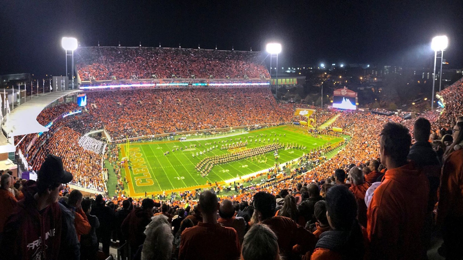 Top 10 Loudest College Football Stadiums According To The Data