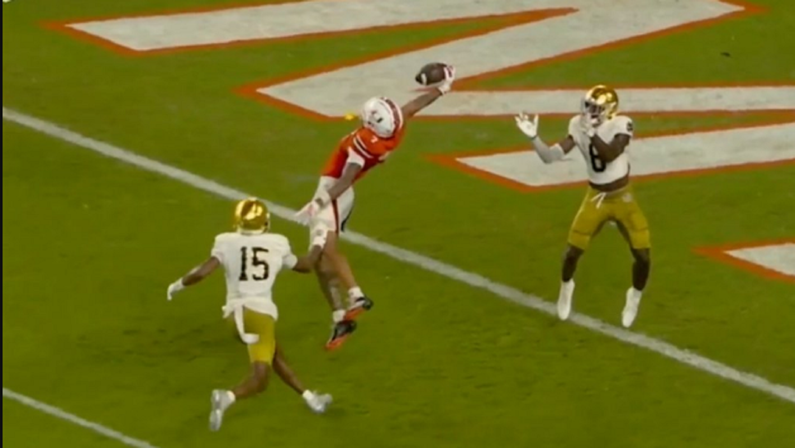 Canes' CJ Daniels Makes Catch Of The Year Vs Notre Dame