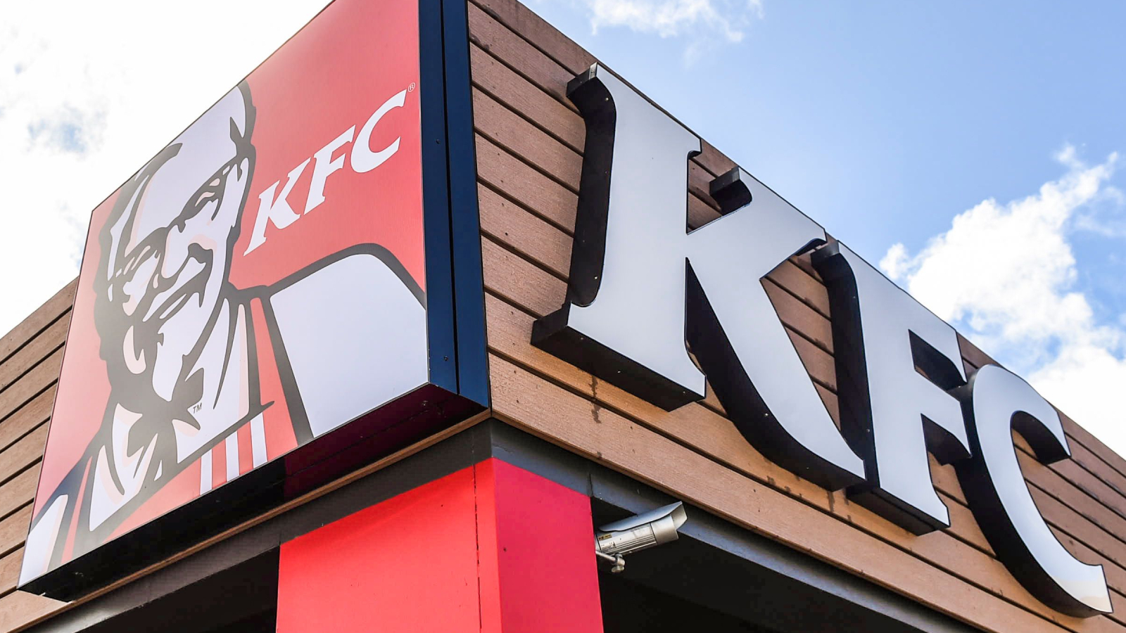 KFC Is Bringing Back Potato Wedges For A Limited Time