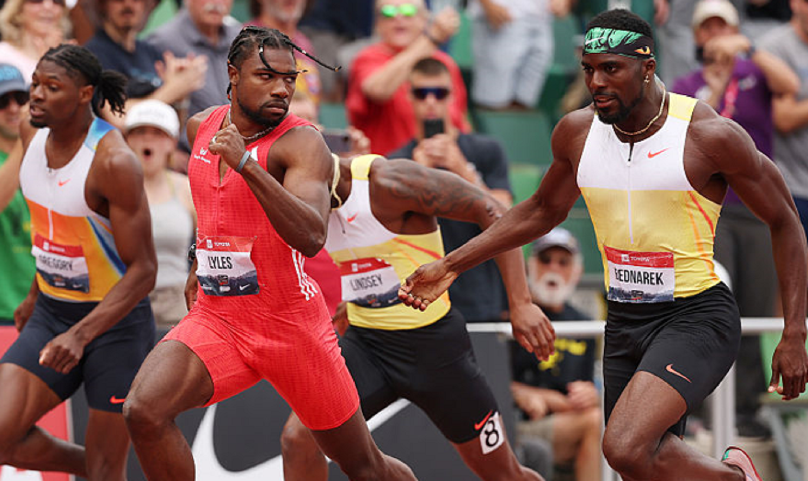Noah Lyles Disrespectfully Stares Down Kenny Bednarek During Race