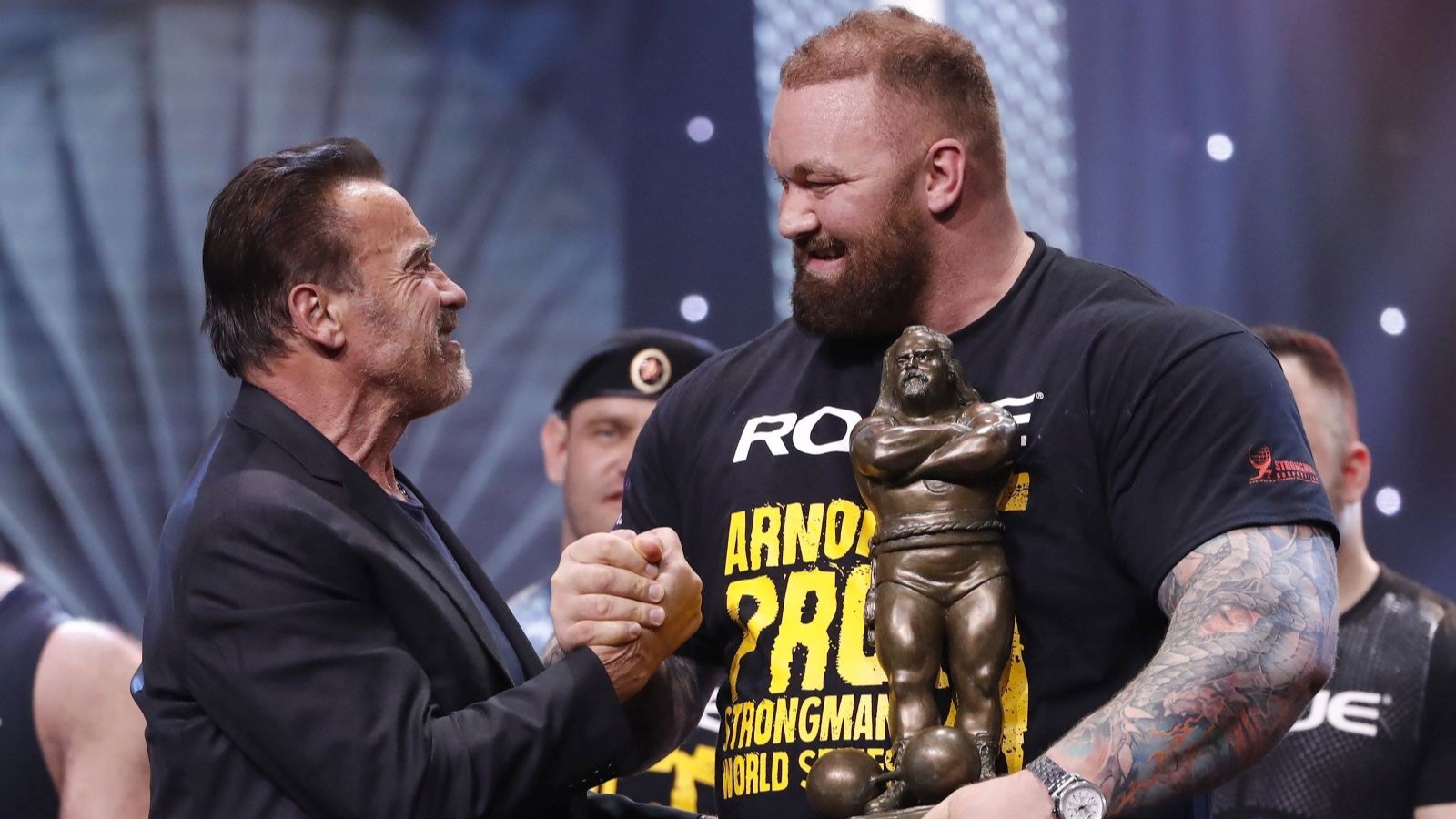 Hafthor Bjornsson Makes 1,124 Pounds Look Light In Record Lift