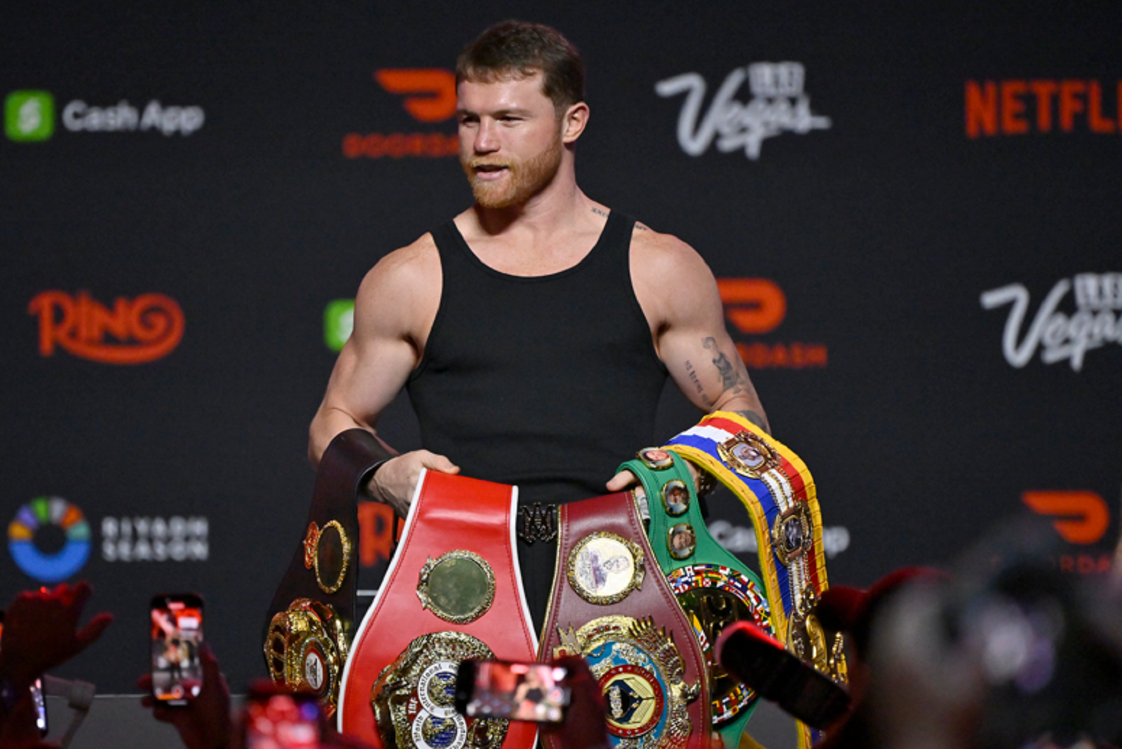 Canelo Alvarez Will Make Over $100 Million Vs Terence Crawford