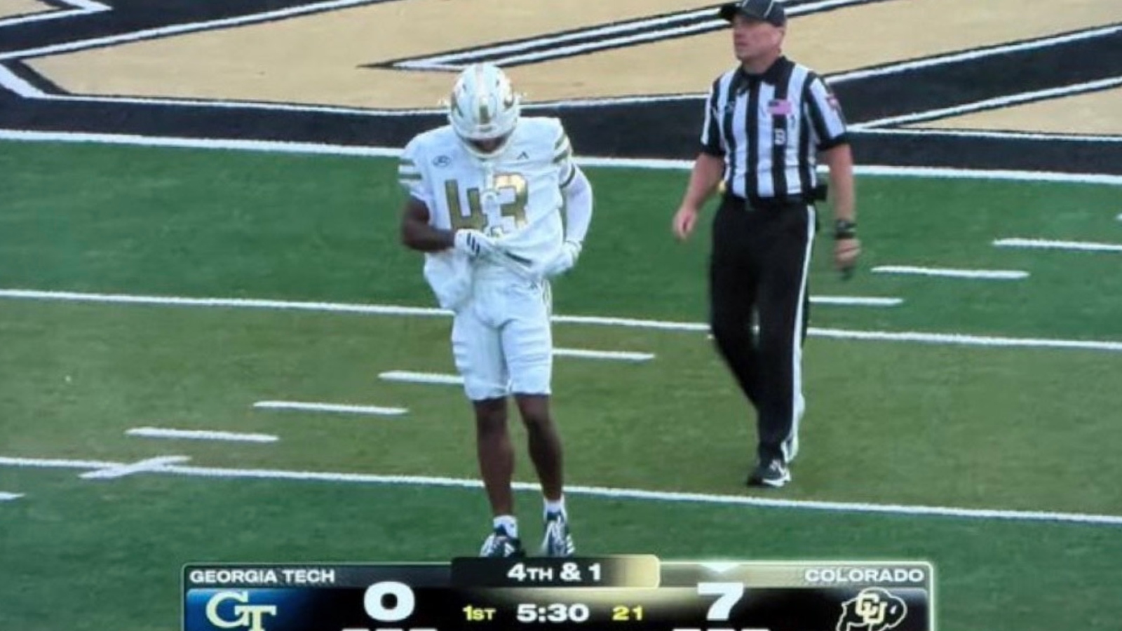 Brent Key Retires Georgia Tech Jersey That Swallowed Eric Rivers