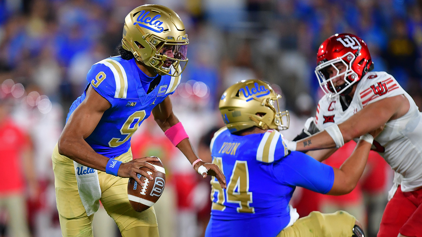 UNLV Unfazed By Nico Iamaleava After He Wore Brace With Limp