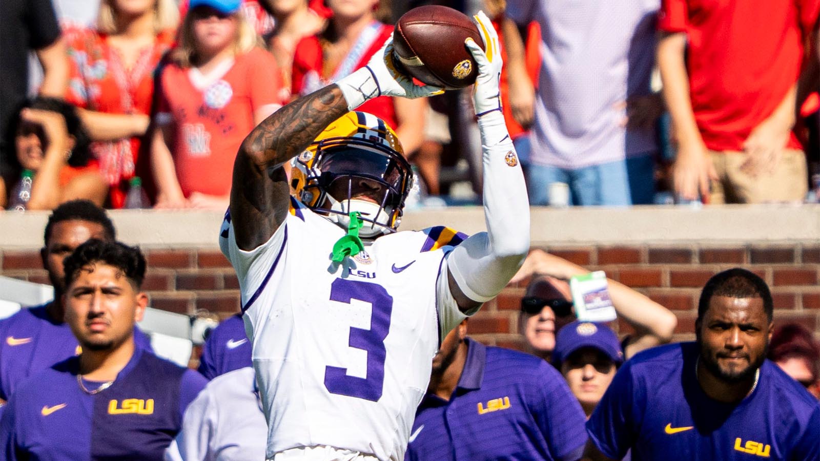 LSU Signs Multi-Million-Dollar Jersey Patch Deal Without NCAA