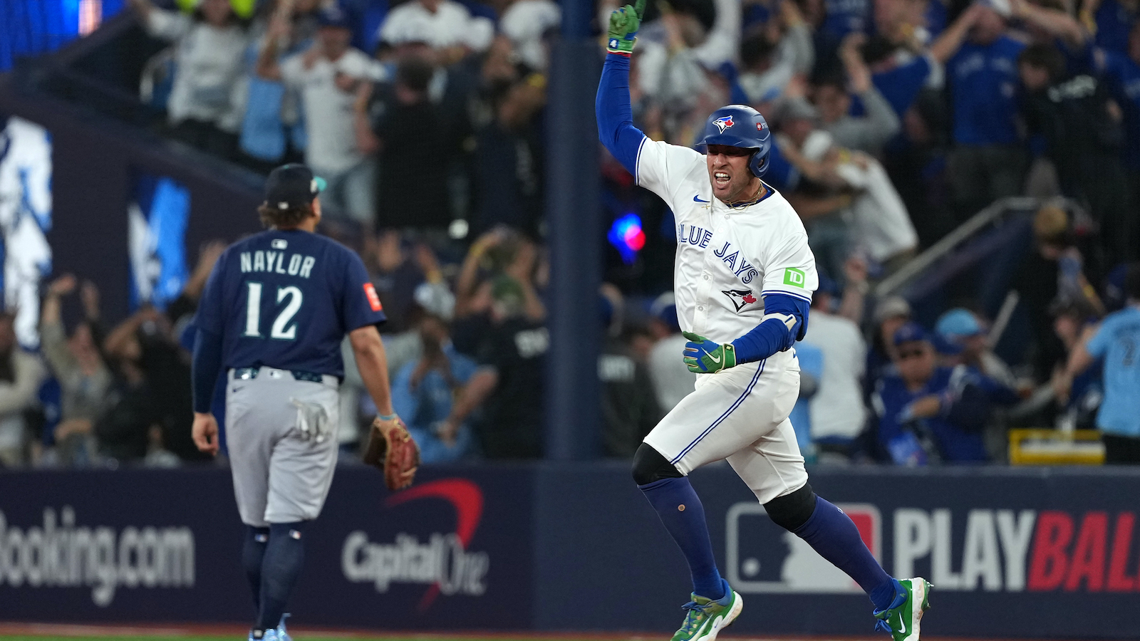 Camera Picks Up Mariners Player Screaming After Game 7 Loss