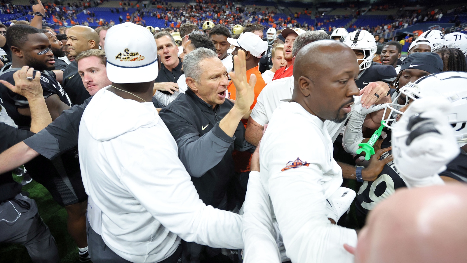 Army Football Tradition Sparks Tense Scene After UTSA Upset
