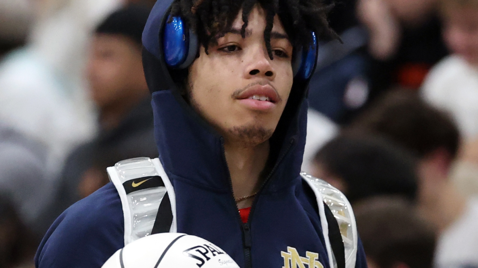 5-Star High School Basketball Recruit Tyran Stokes Leaves Team