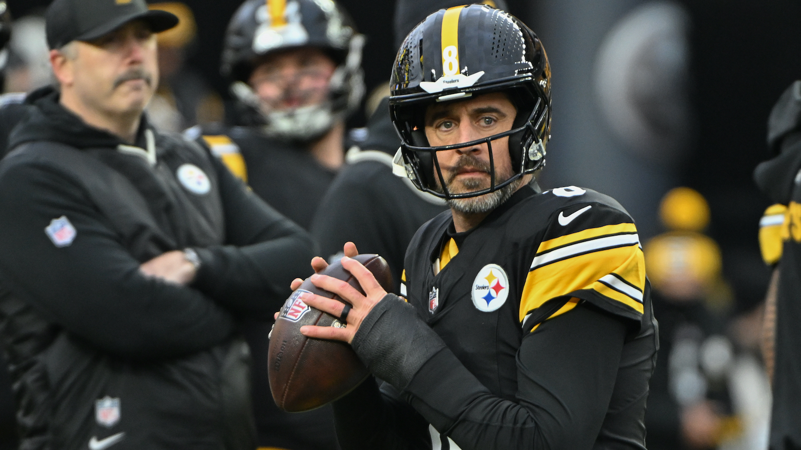 Aaron Rodgers Throws Teammates Under The Bus After Bills Loss