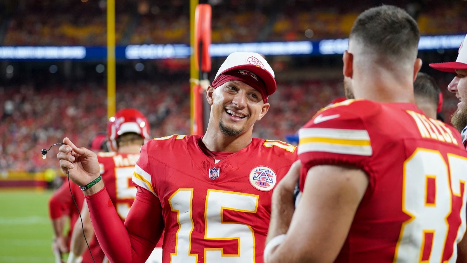 Critic Slams Patrick Mahomes' And Travis Kelce's New Restaurant