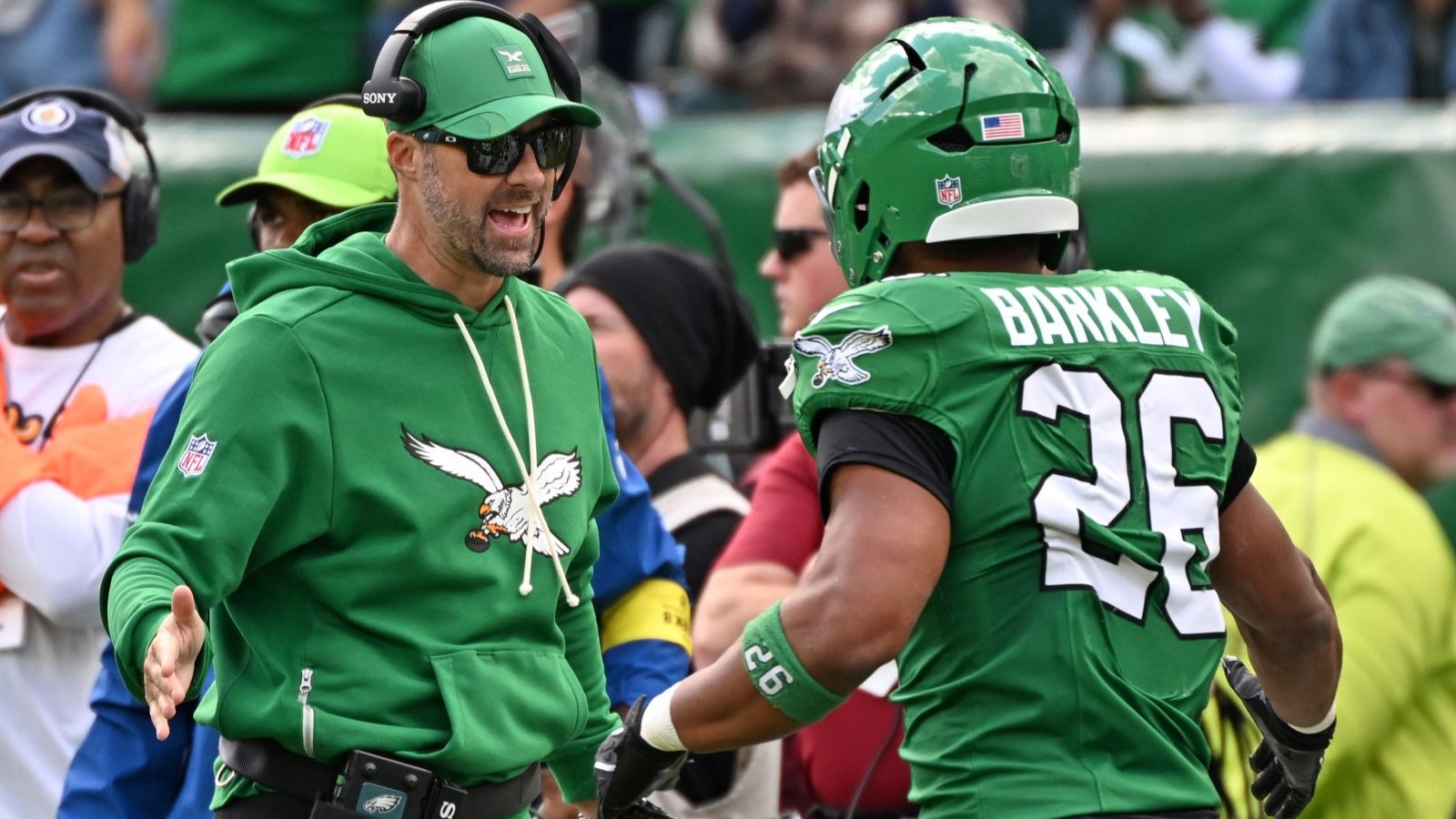 Philadelphia Fans Egg House Of O-Coordinator Kevin Patullo