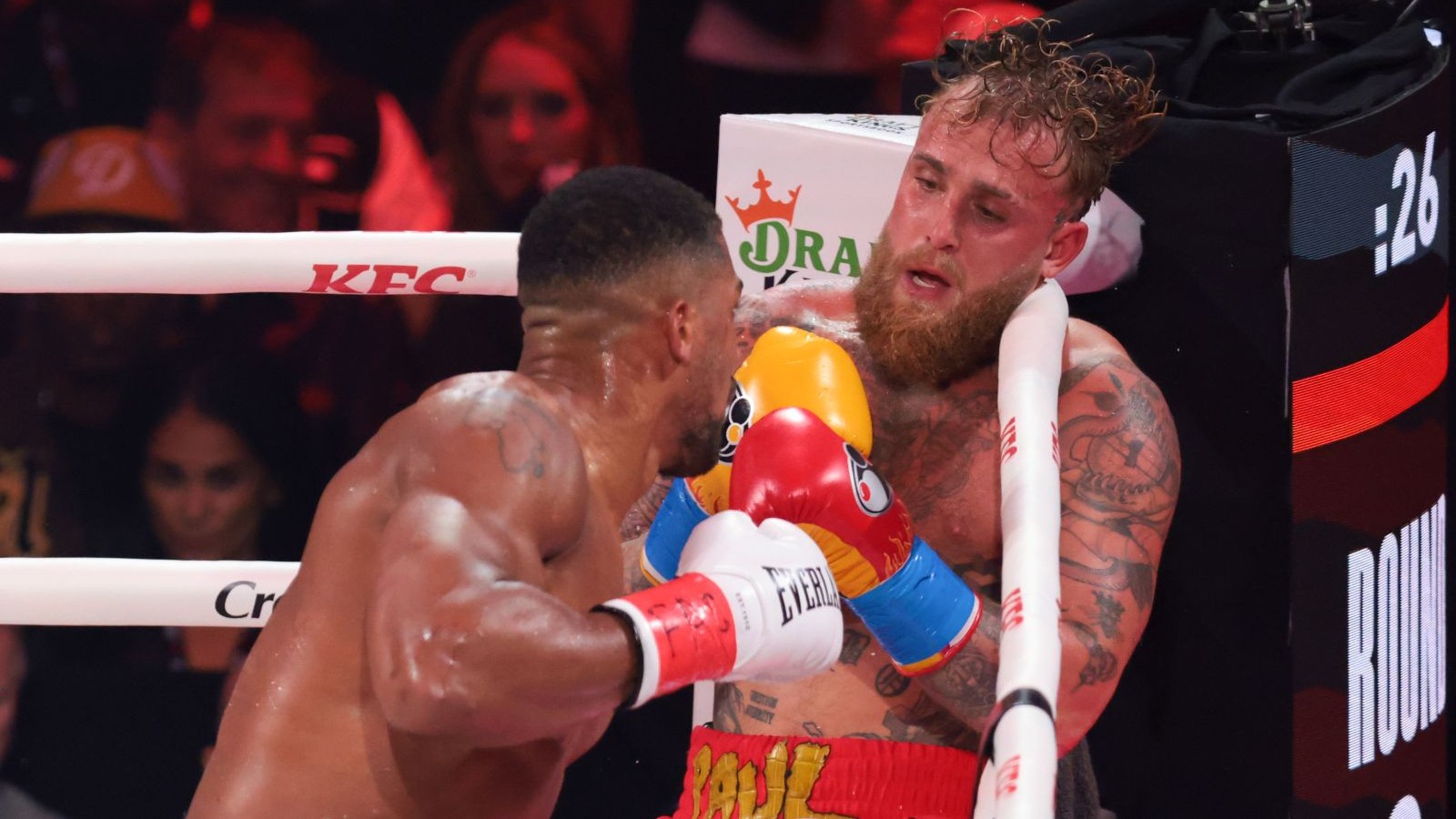 Jake Paul Spams Takedown Attempts In Boxing Match Vs. Anthony Joshua